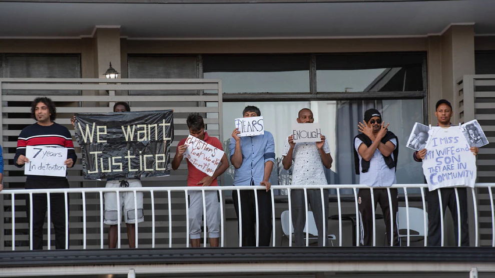 Seeking protection in Australia: challenges for asylum seekers during ...